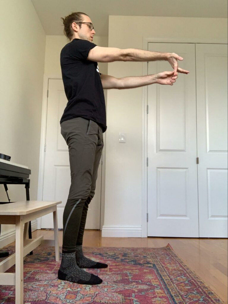 7 stretches and exercises for musicians (with pictures) - Blog | Splice