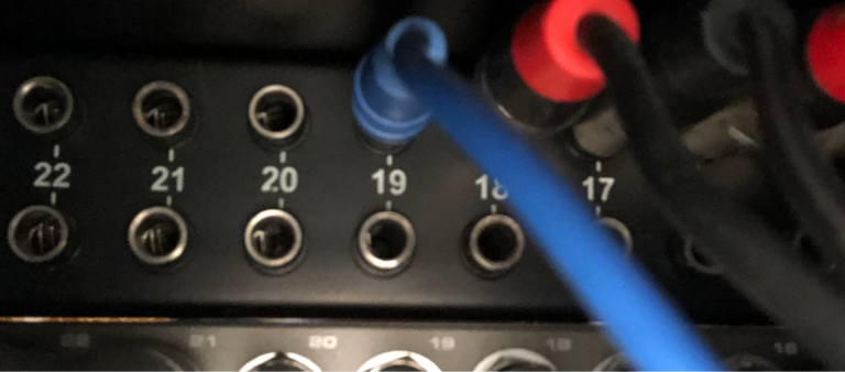 What is a Patchbay (And How Does it Work)? - Blog | Splice