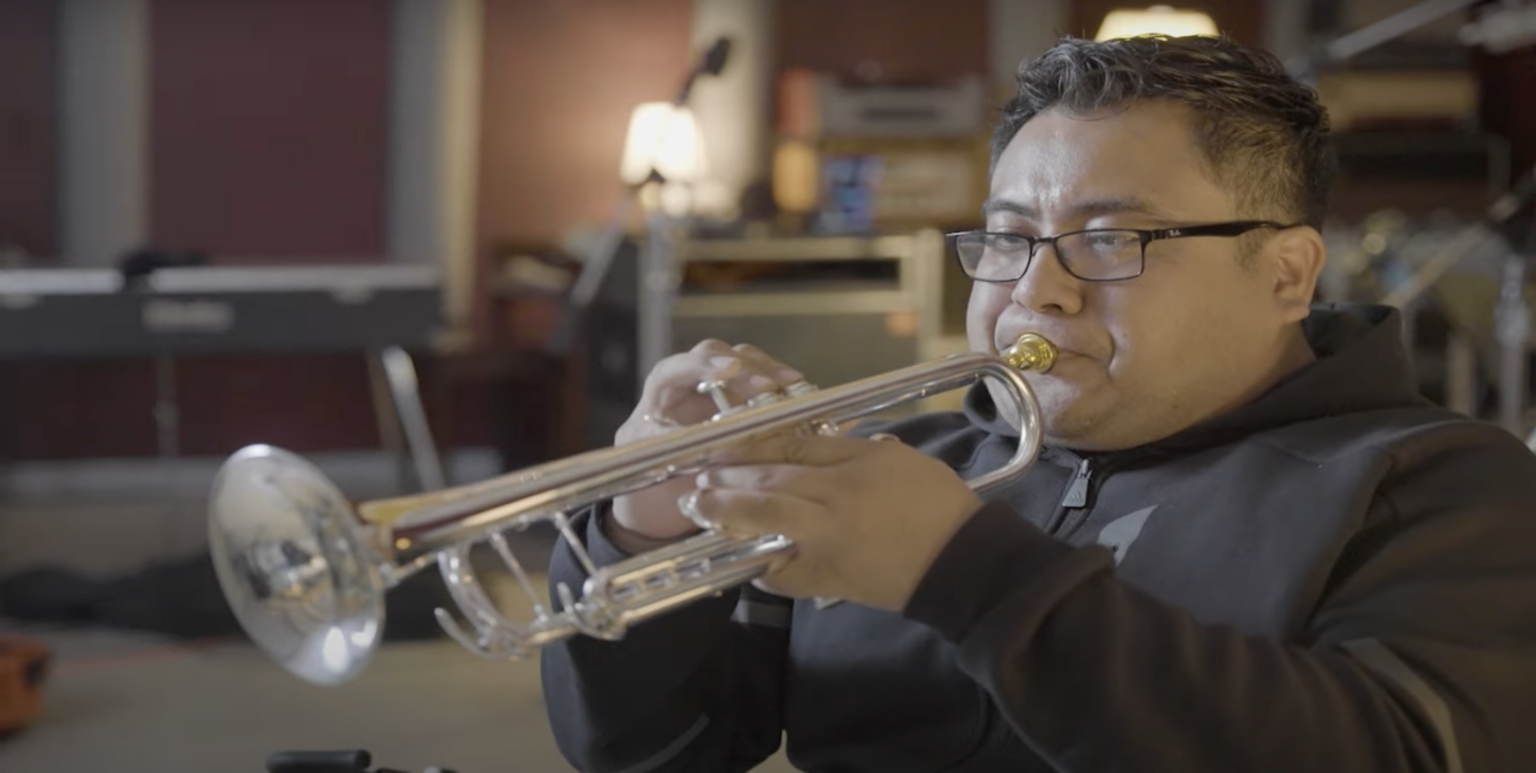 Mariachi Instruments: A Guide to the Vihuela, Trumpet, and More - Blog ...
